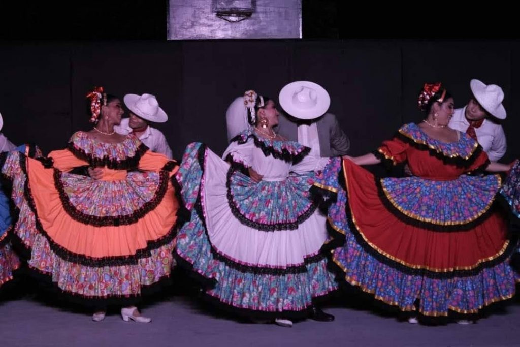 Día Mundial del Folklore - Mazatlán Interactivo