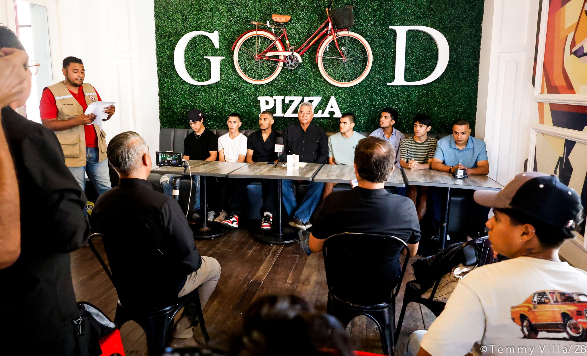 Realiza Zápari Boxing Promotions la última conferencia previo a la ...